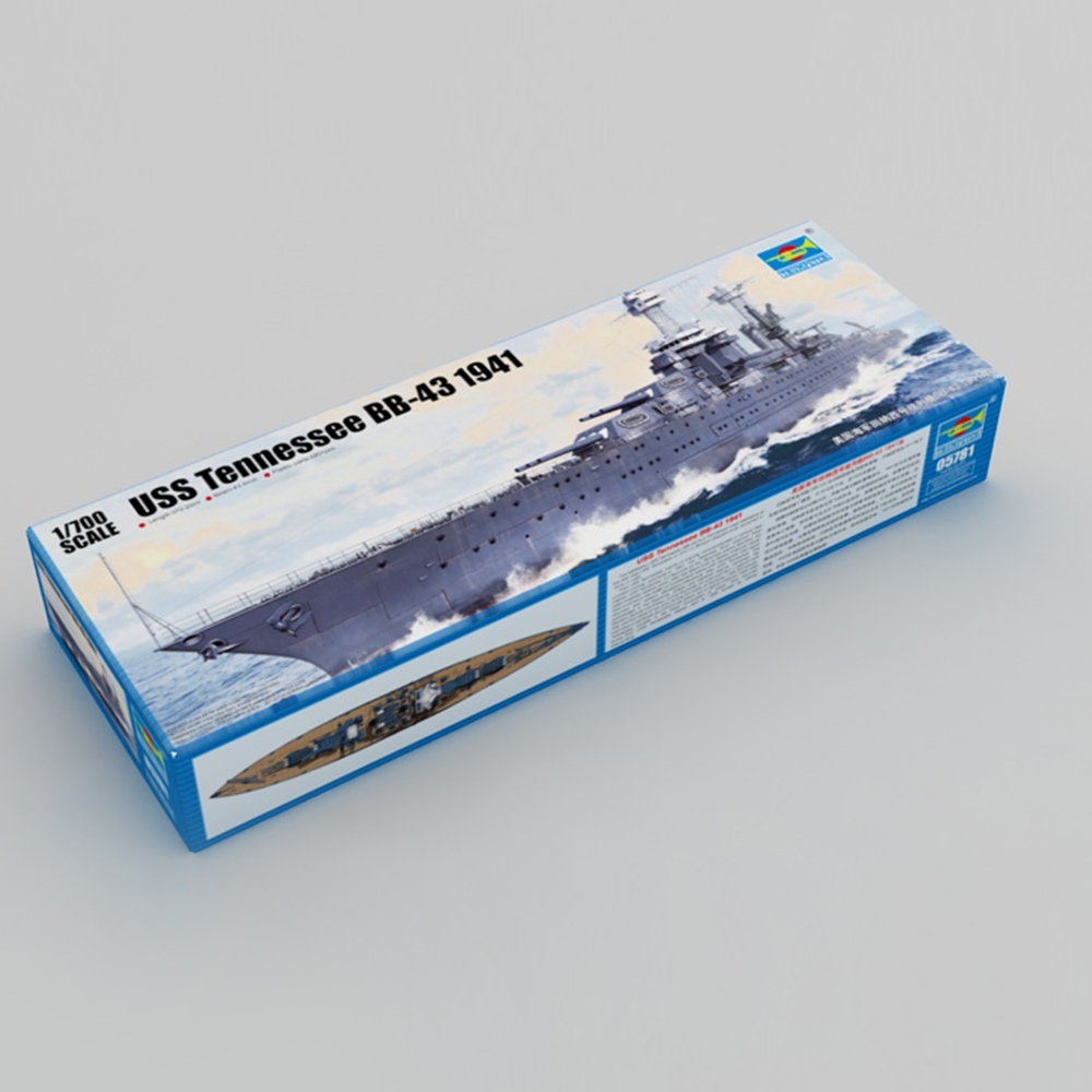Bateau Cuirassé USS Tennessee BB-43 1941 - TRUMPETER 5781 - 1/700